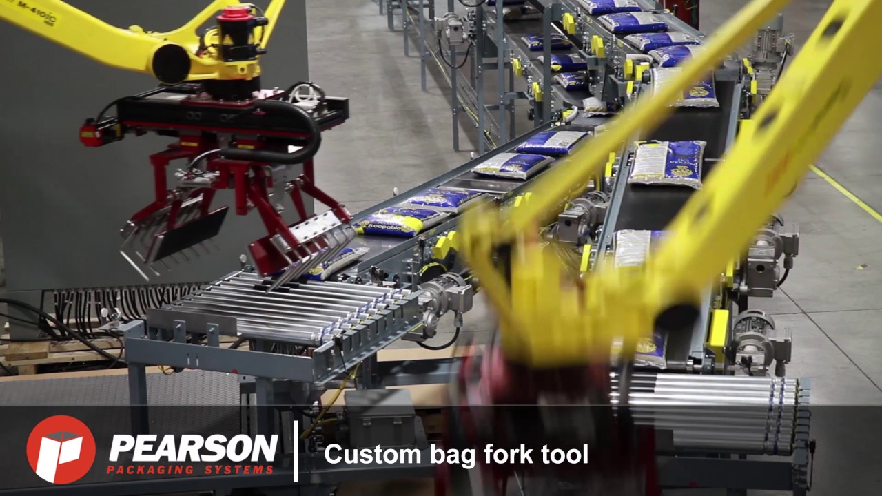 Pearson Packaging Systems - Robotic Palletizing Cell System - YouTube