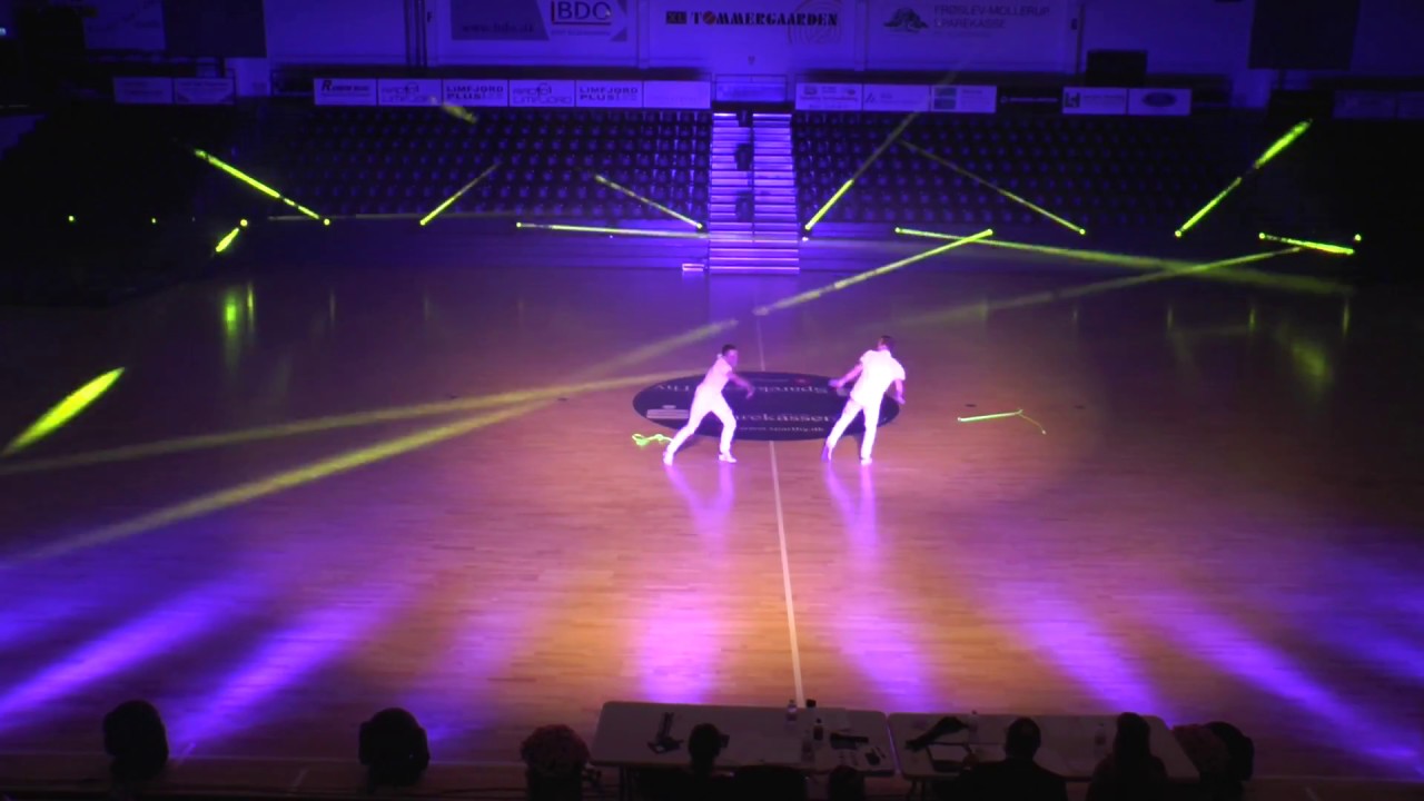 Dynamic Duo 2. del - YouTube