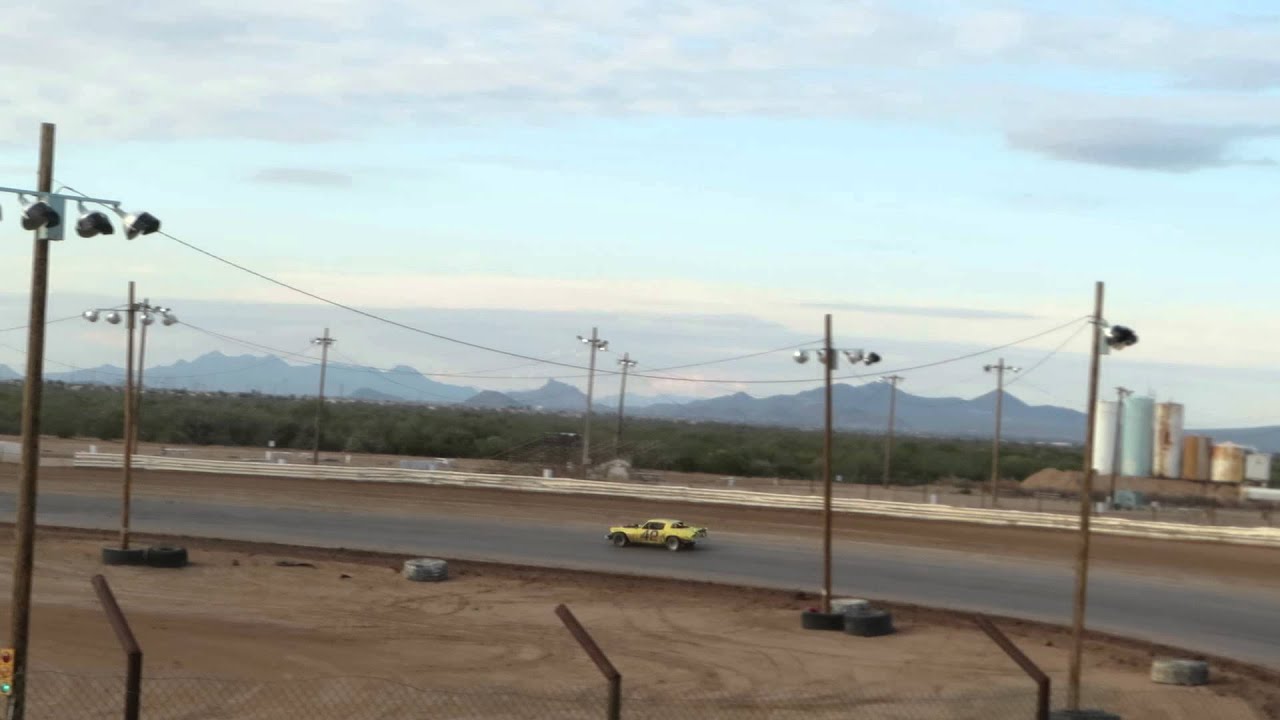 First practice 2015/01/11 Arizona speedway - YouTube