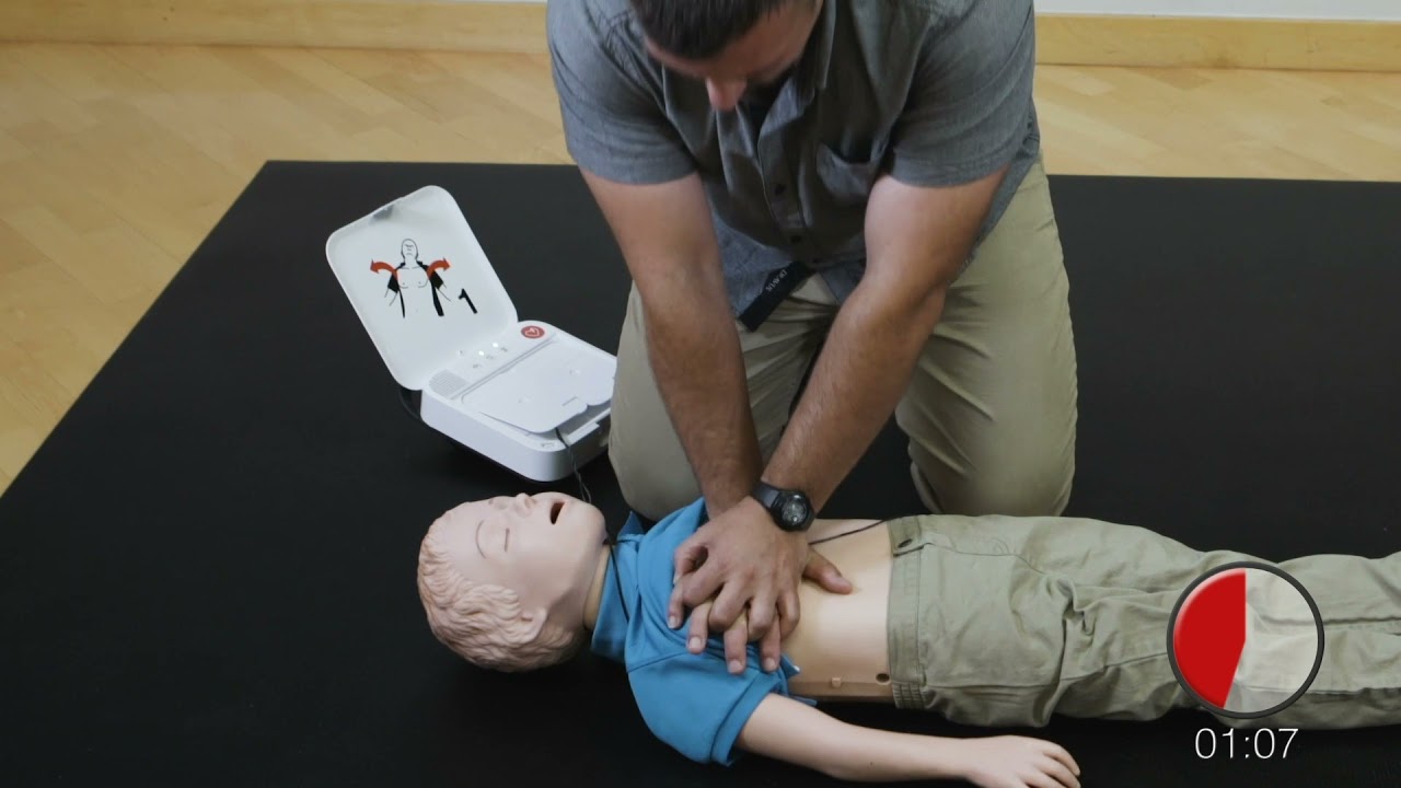 LIFEPAK CR2 Child Fully Auto 30 2 CPR Video US - YouTube