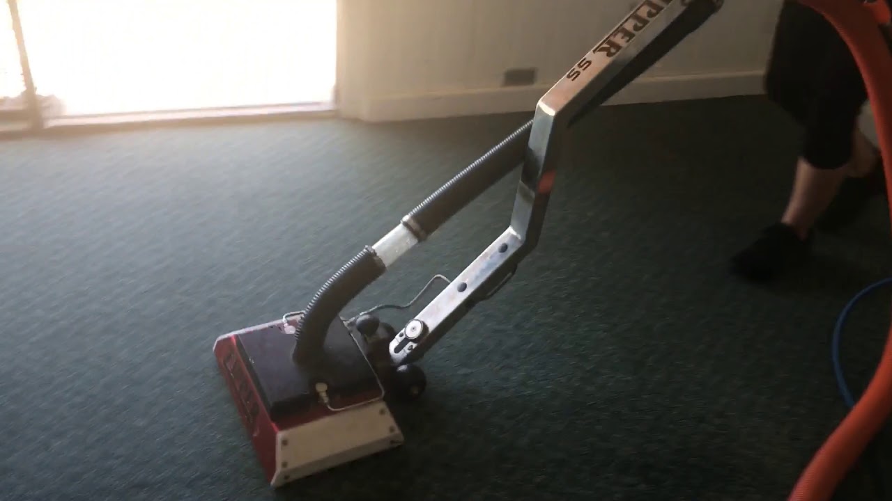 Zipper SS in action - YouTube