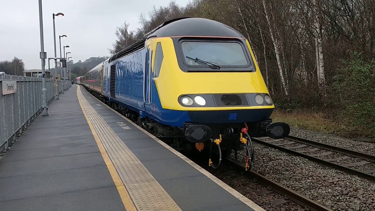 *RARE BRAND NEW* East Midlands Trains Class 43 HST Departing ...