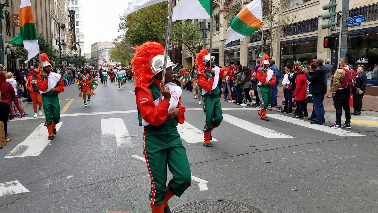 G.W.Carver band Marching In the Krewe of Jingle parade (2019) - YouTube
