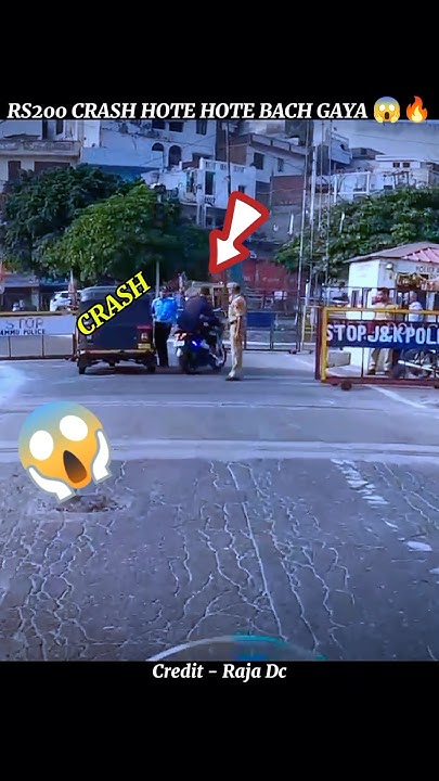 Rs200 crash hote hote bach gaya 😱🔥. // @RajaDc77 #shorts #motovlog #bikelover #crash #ktm #bike ...