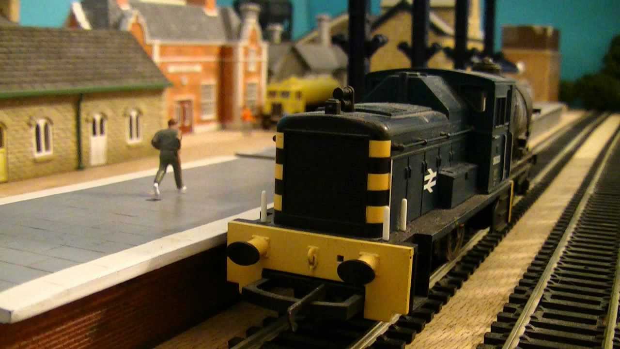 HO/00 Model Showcase - YouTube