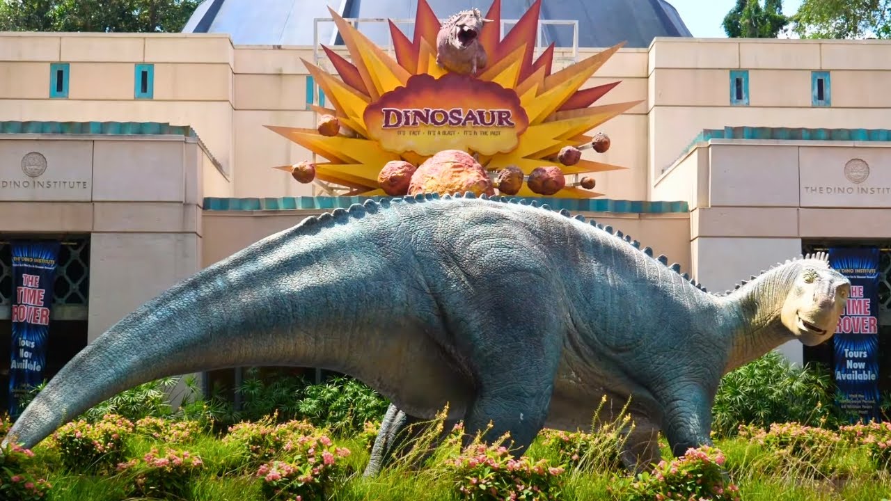 Dinosaur Ride at Disney's Animal Kingdom - POV On Ride in 4K | # ...