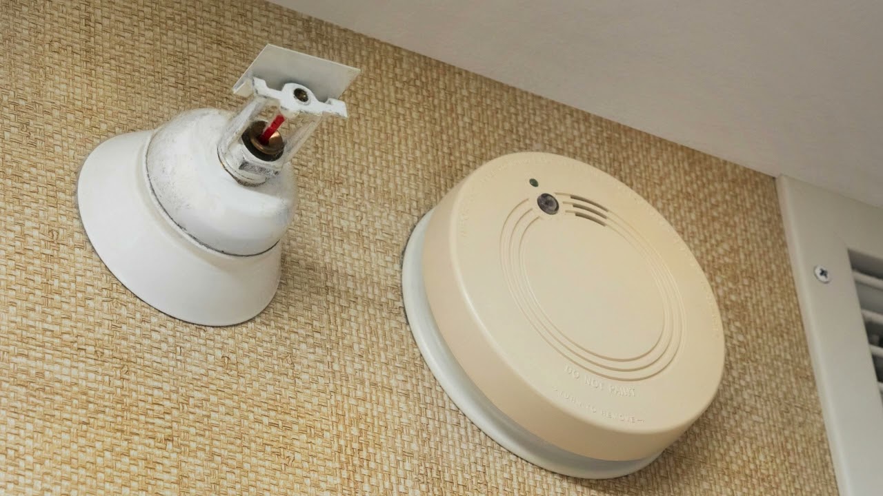 Old Broken Fire Alarm - YouTube