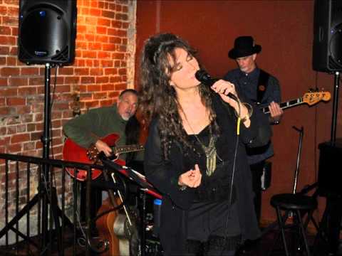 Cee Cee James I Just Want To Make Love To You - YouTube