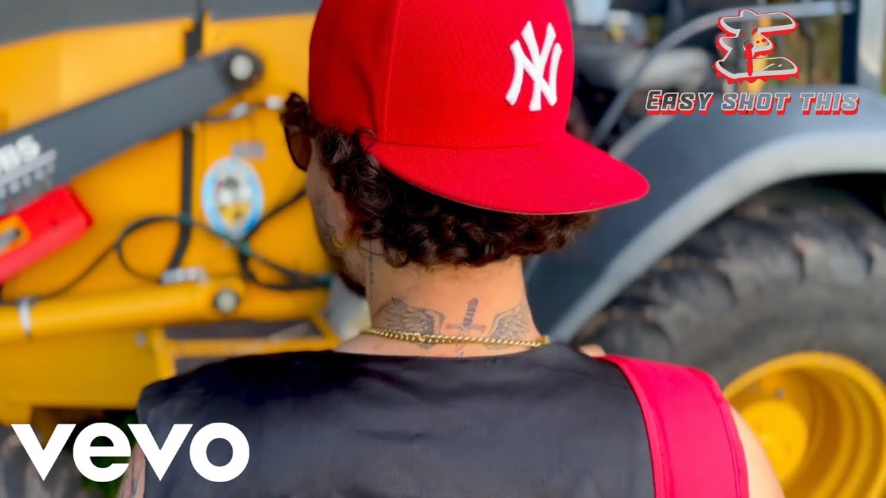 SLUSH - D.I.E (Official Music Video) 4K - YouTube