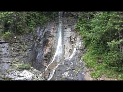 Cascada Apa Spanzurata Cheile Latoritei ! - YouTube