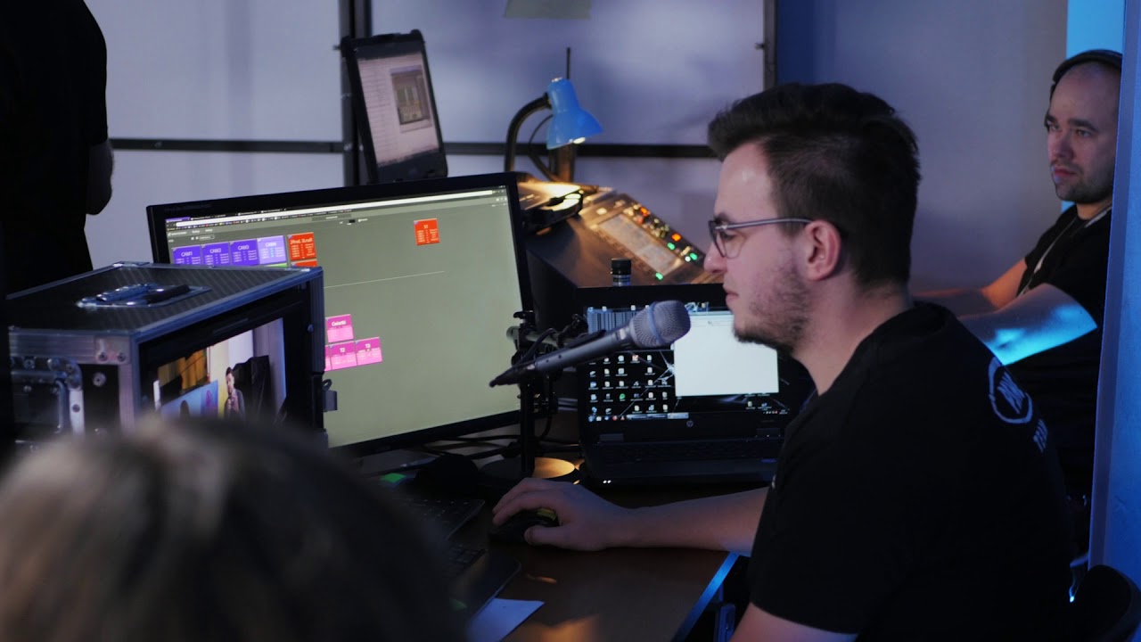 InterBEE 2019 - 8K streaming from Poland to Japan - Day 3 - YouTube