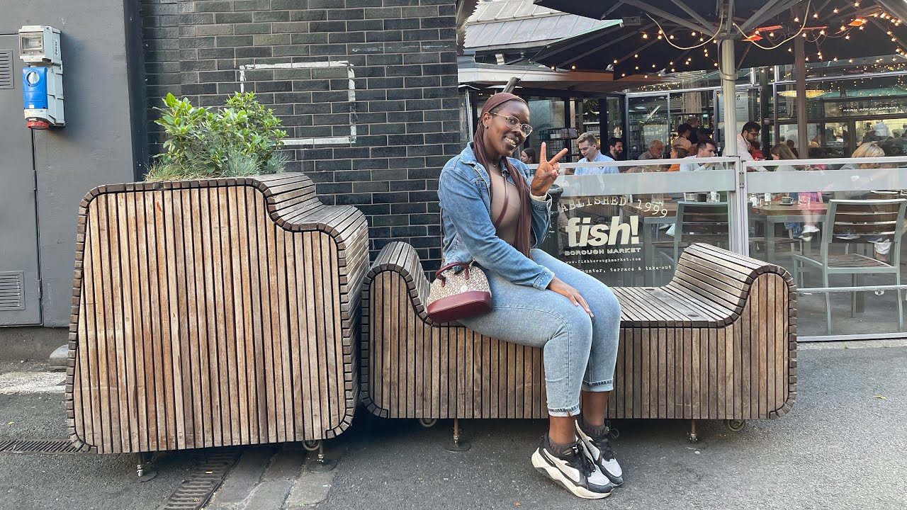 LIVE LAUGH LONDON 🇬🇧 - YouTube