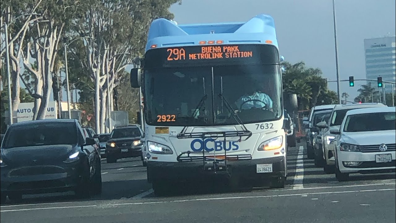 Octa 2016 New flyer XN60 on route 29A #7632 - YouTube