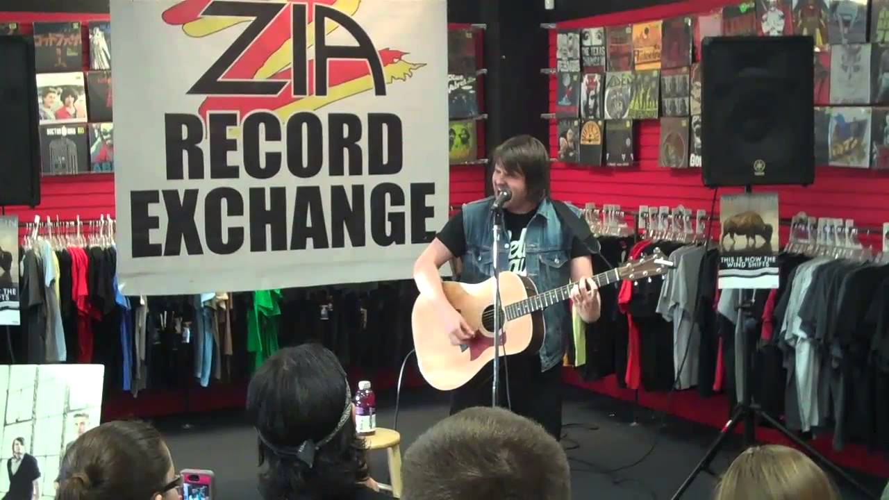 Shane Told of Silverstein "Red Light Pledge" Live at Zia Rec - YouTube