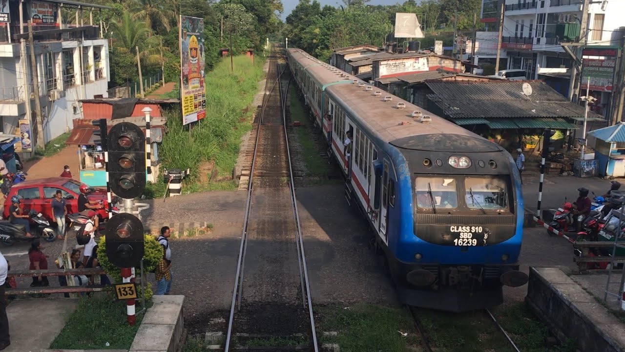 GANEMULLA SRI LANKA 🇱🇰 RAILWAY 🚃 #train #trending @crazygameing01 - YouTube