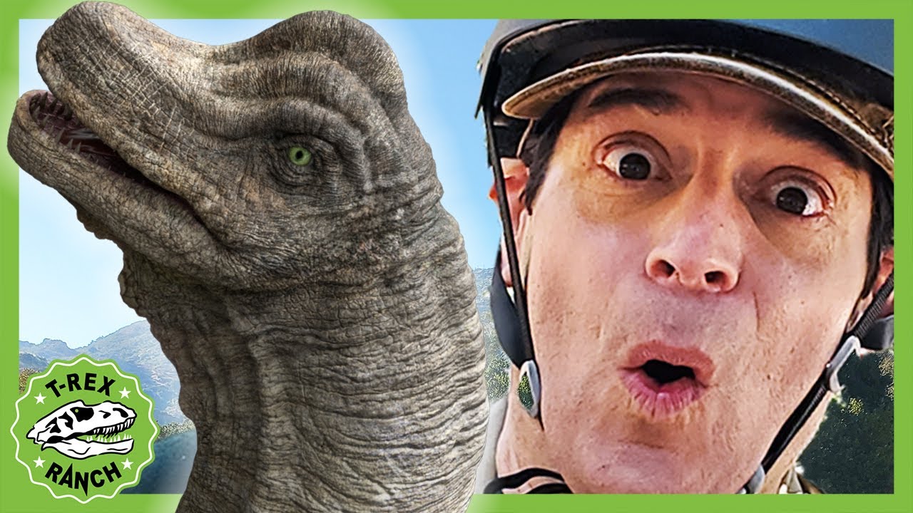 The Super Speed Dino Bike - Escape from the Raptors | T-Rex Ranch ...