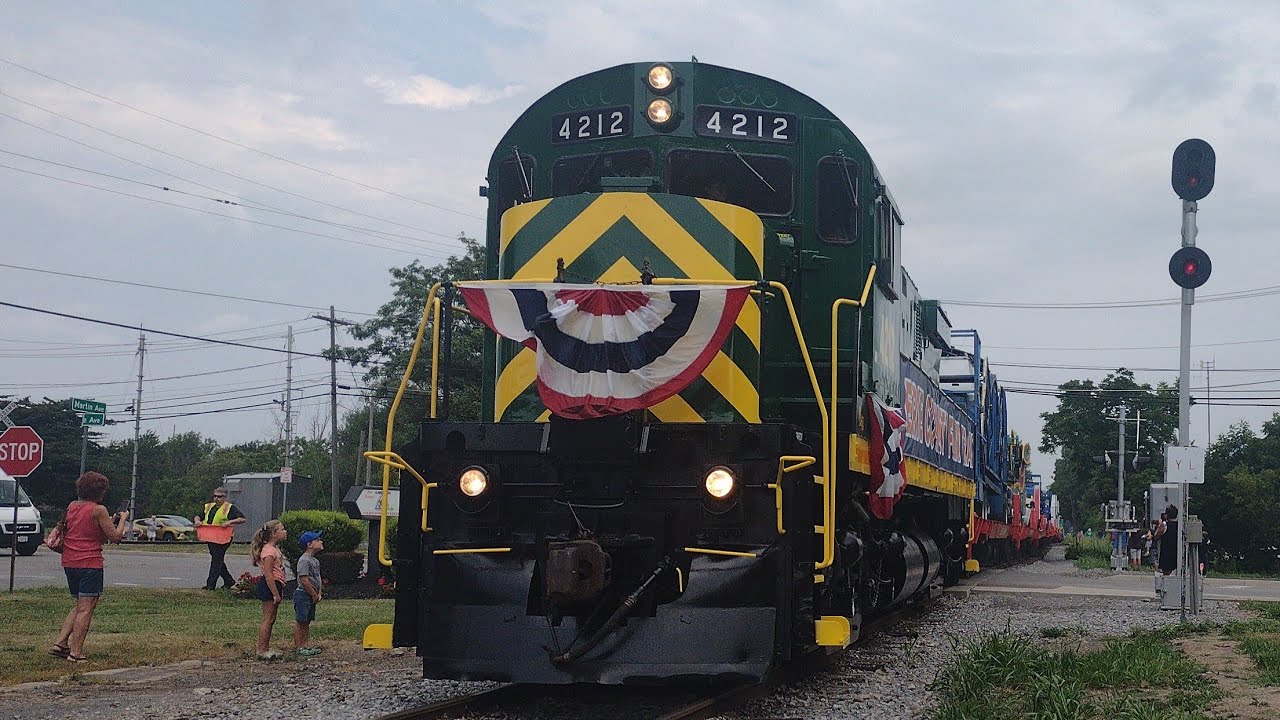 Buffalo Southern railroad 4212 century 424 pulling the 100th ...