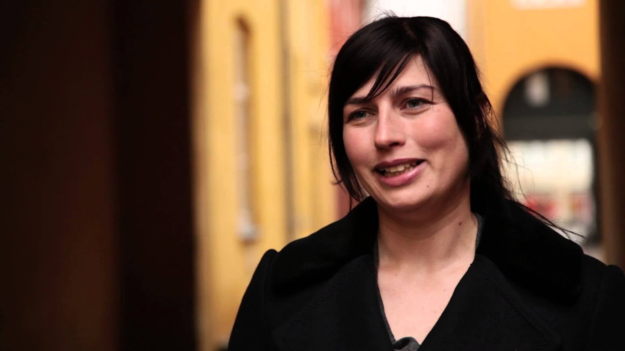 Shell fuelsave Christine Prip hestetræner - YouTube