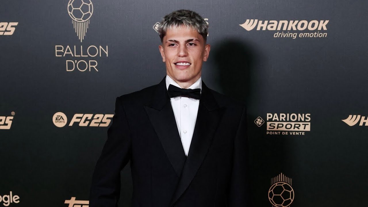 Alejandro Garnacho arriving for the Ballon d'Or 2024 - YouTube