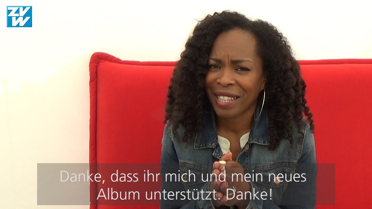 DeeDee Foster beim Winterbacher Zeltspektakel - YouTube