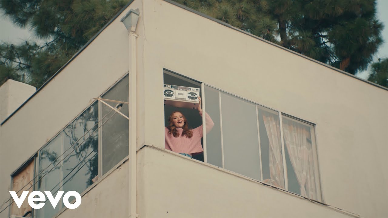 Liddy Clark - We Both Know (Official Music Video) - YouTube