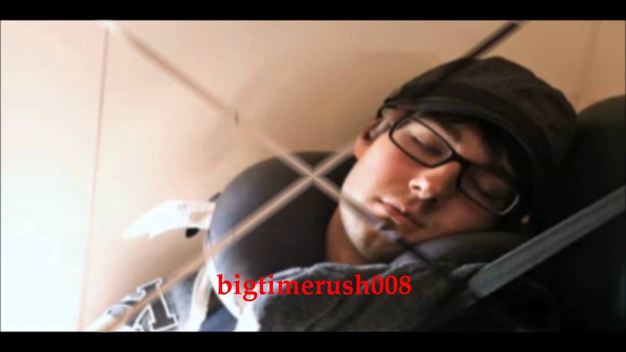 2 Pictures of James Maslow Sleeping! - YouTube