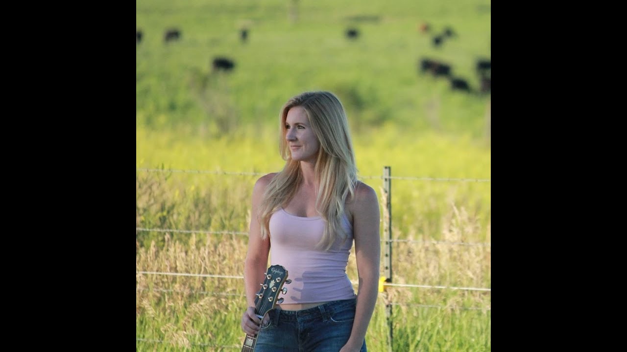 Savanna Chestnut Prairie Fire Women's Songwriter Showcase 7 @ KVPH ...