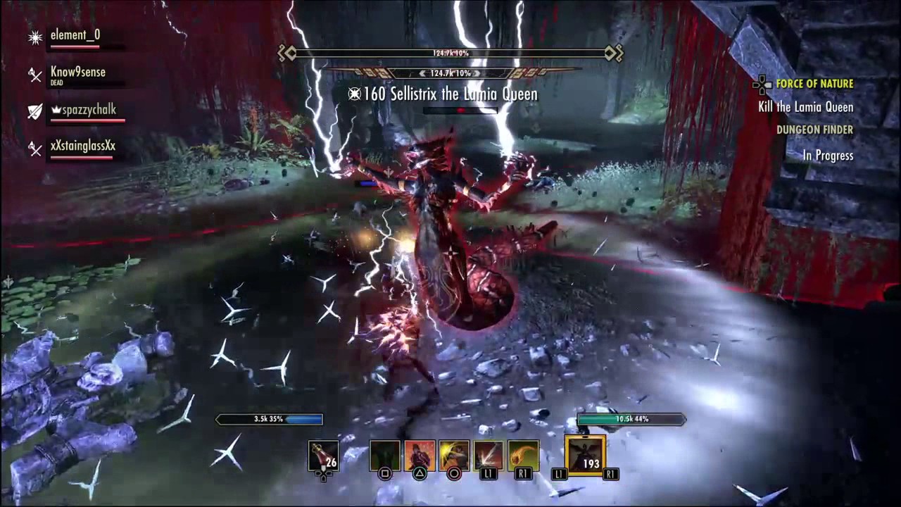 #ESO (Tank) saves low level grp Sellistrix The Lamia Queen Arx Corinium ...