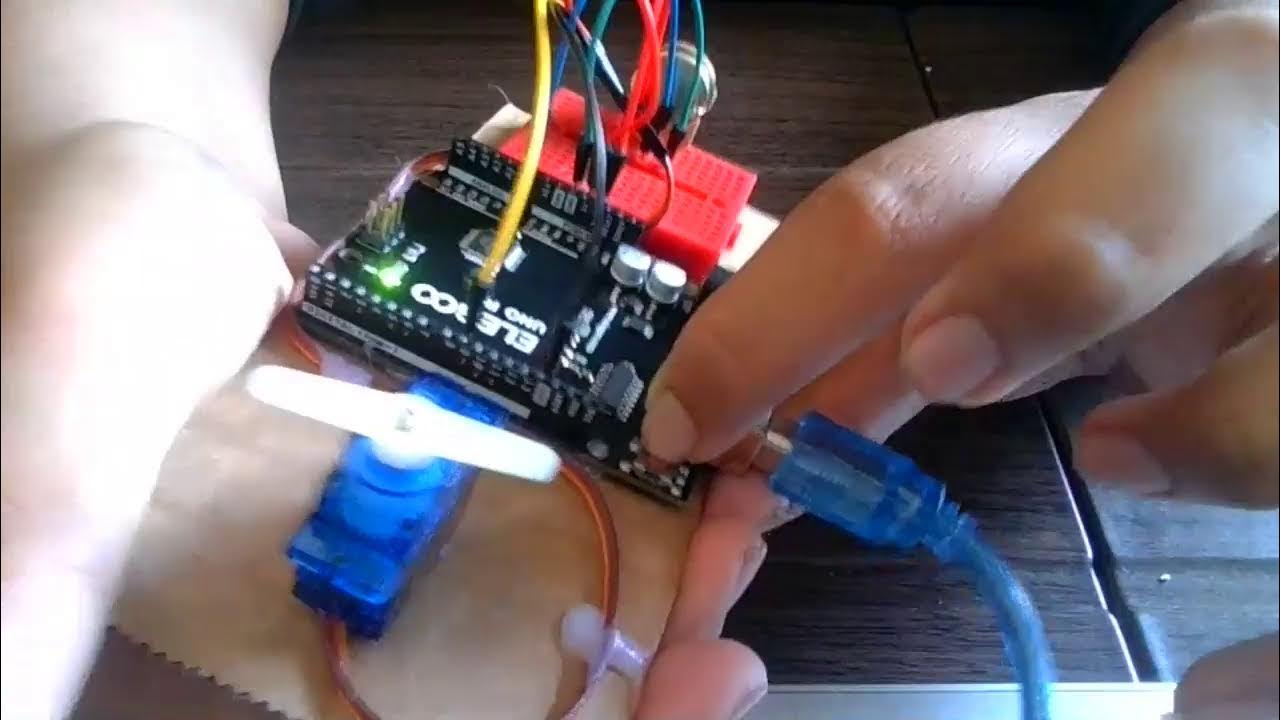 servo motor controlled by potentiometer Arduino | live stream - YouTube