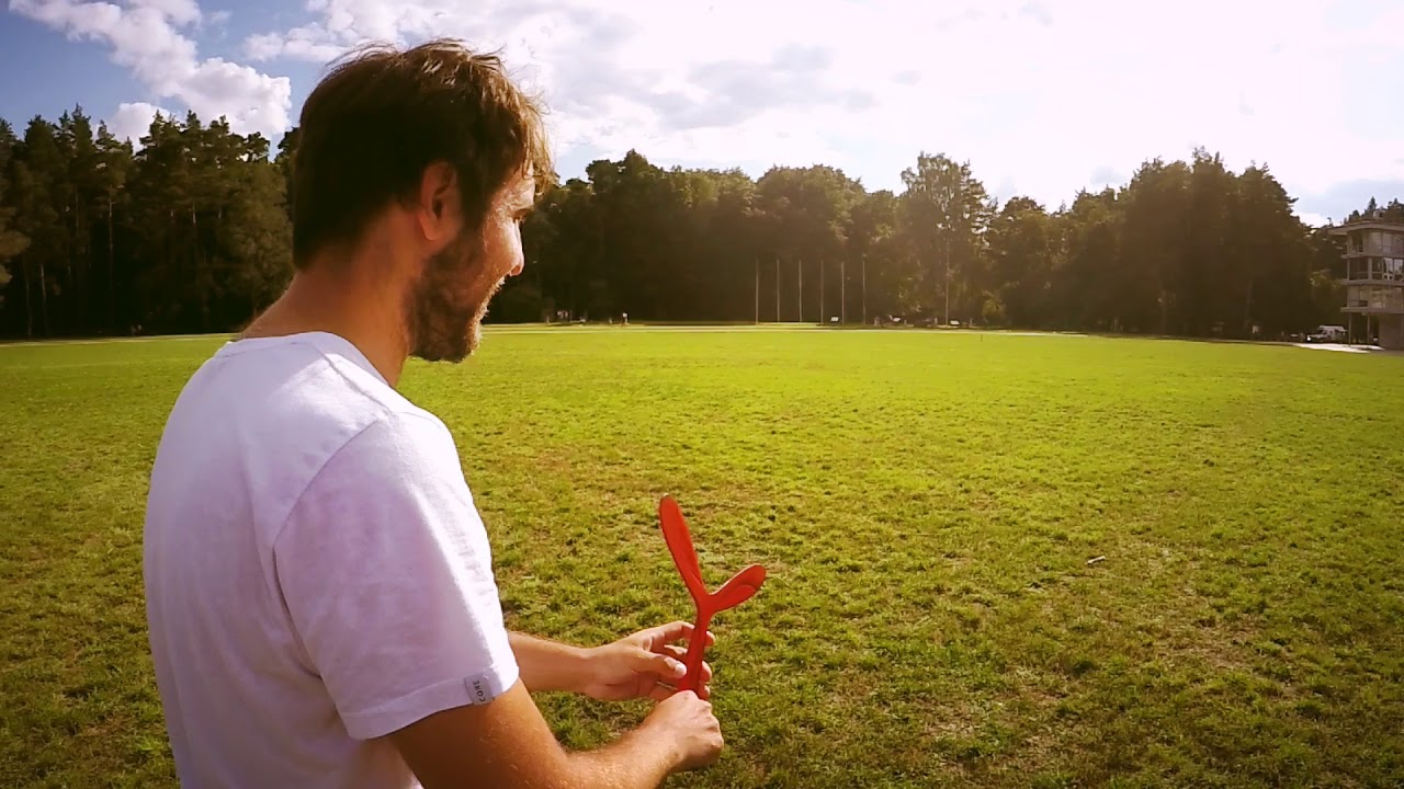 Wooden Boomerang "Easy-catch". Right-handed thrower. First time playing ...