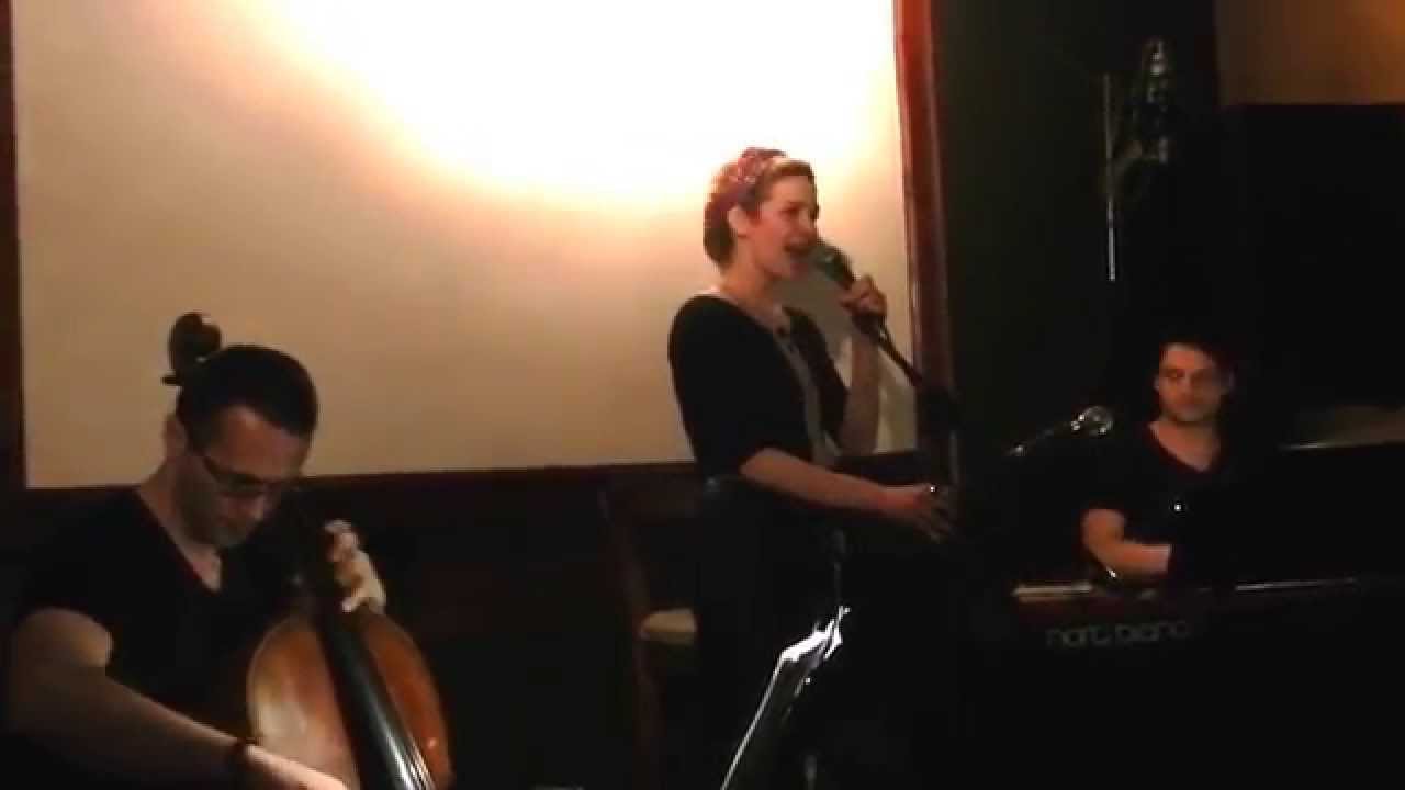 Buzunarul mondial - Tibor Cari, Sanziana Tarta - YouTube