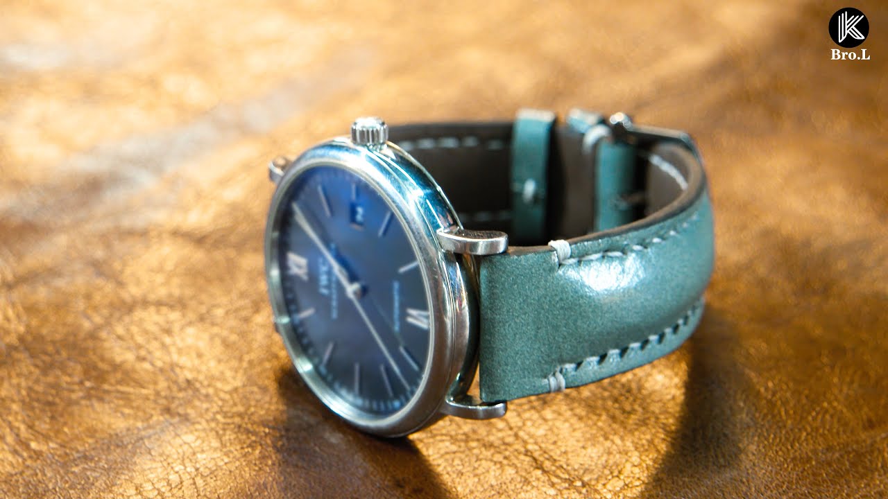 Making a very beautiful light green leather watch strap - YouTube