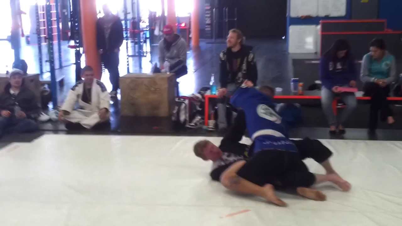 James vs. Leon Mynhardt - YouTube