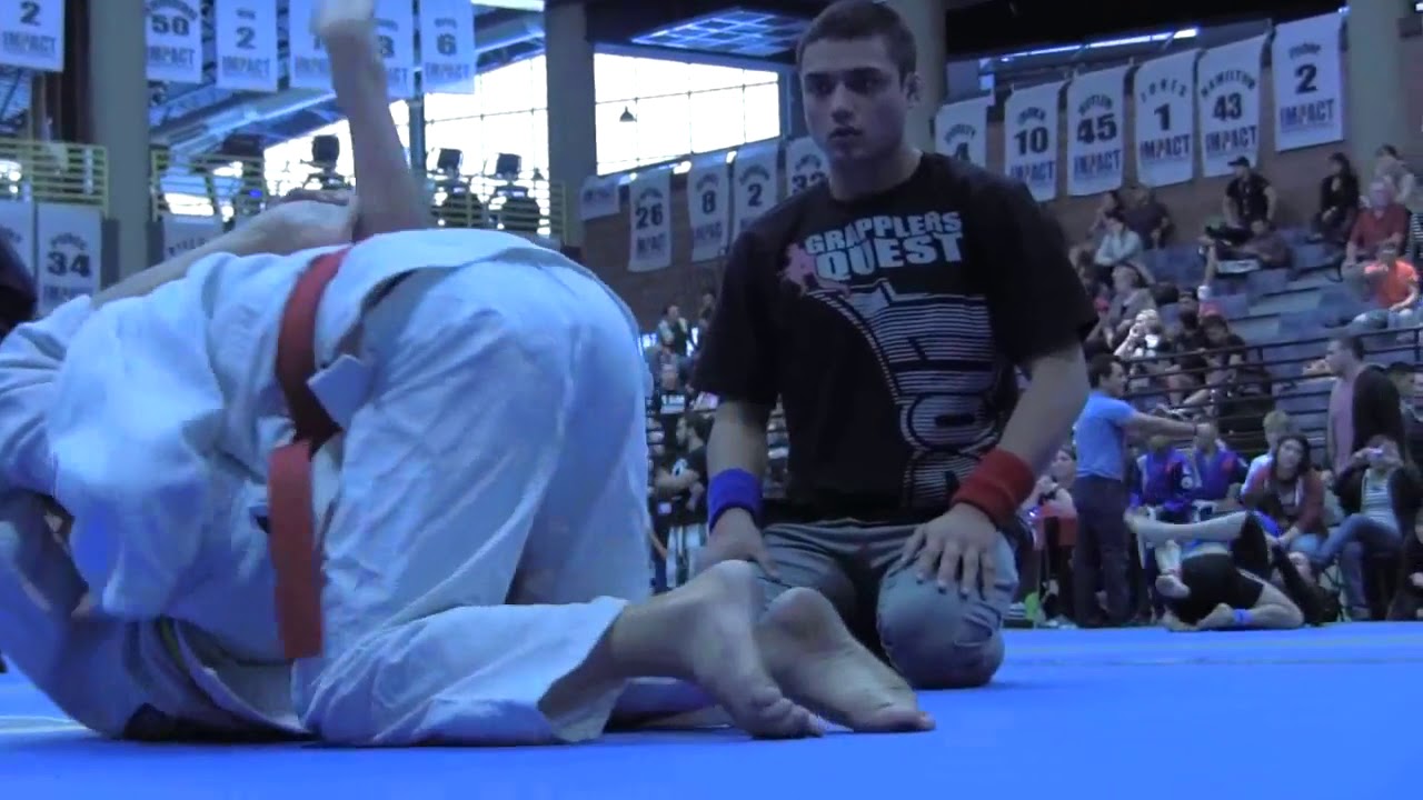 Boy vs Girl Grappling Match Submission - YouTube