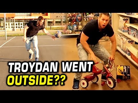Troydan left the house! My First Vlog Ever! - YouTube