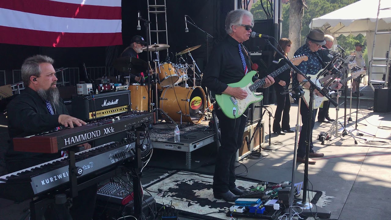 Dudley Gimpel with Unfinished Business performing Hotel California ...