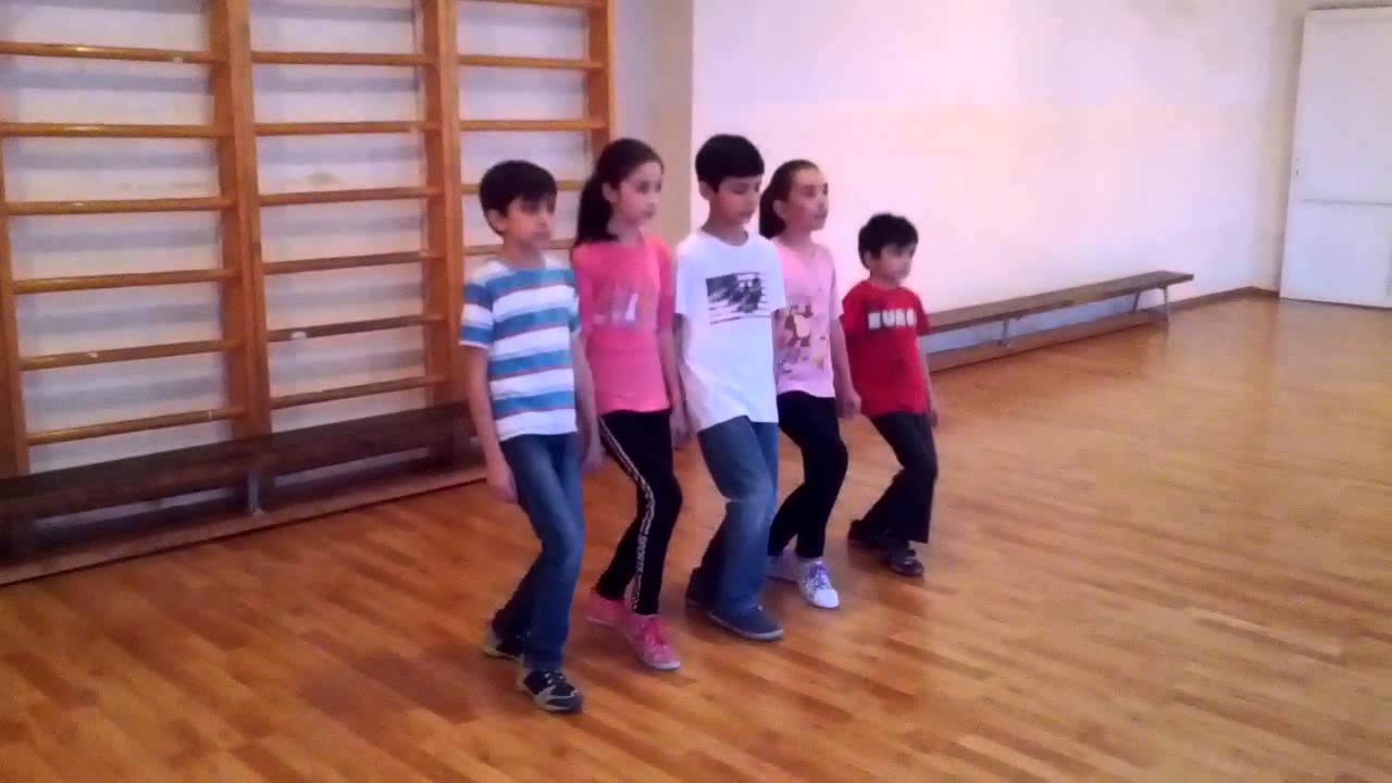 Կարնո Քոչարի, պարում են փոքրերը, Karno qochari - YouTube