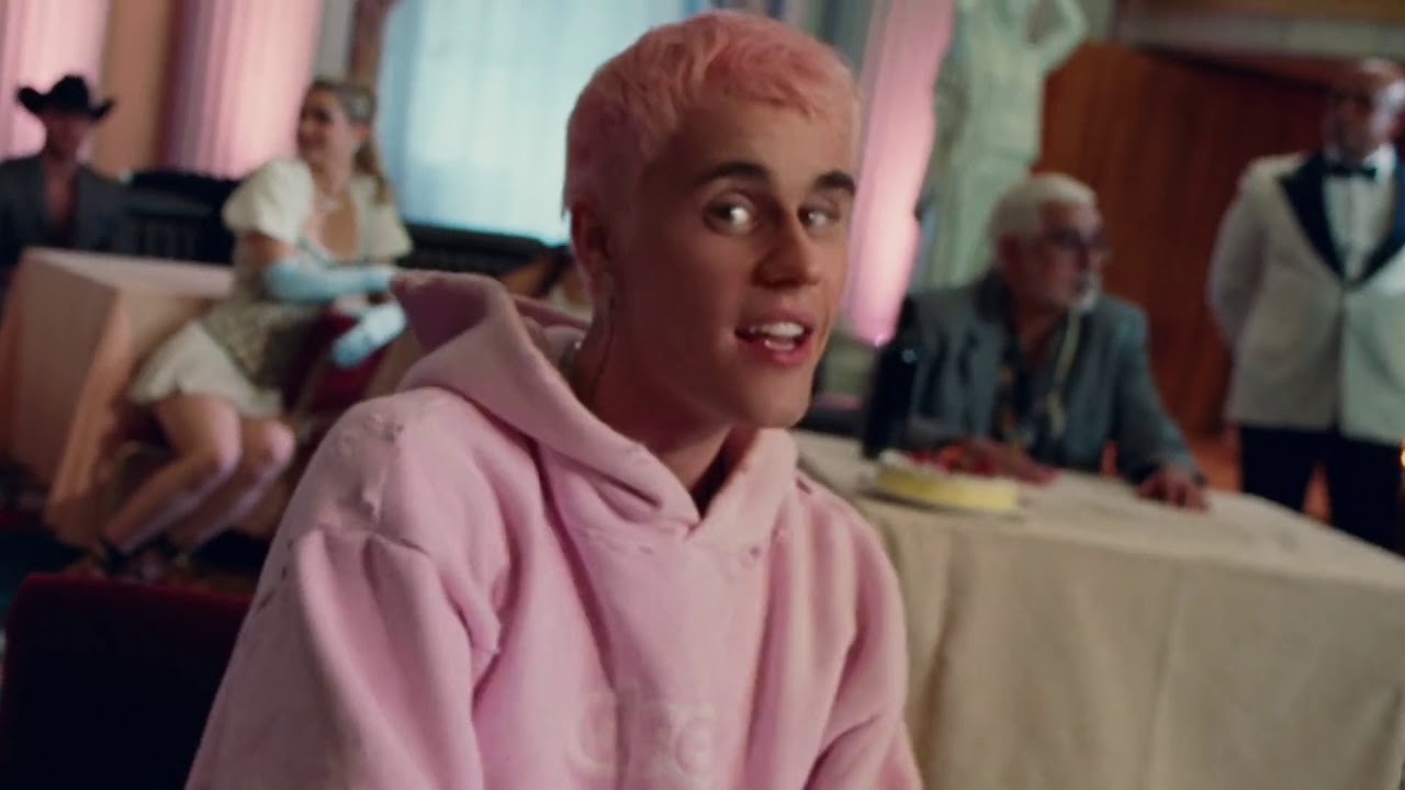 Justin Bieber Yummy Official Video1080p - YouTube