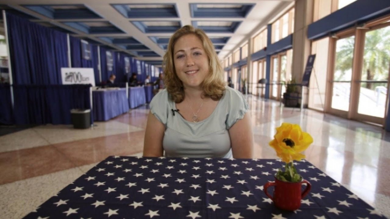 In Lieu of Fun, Episode 286: Sarah Longwell on Electoral Votes, Proud ...