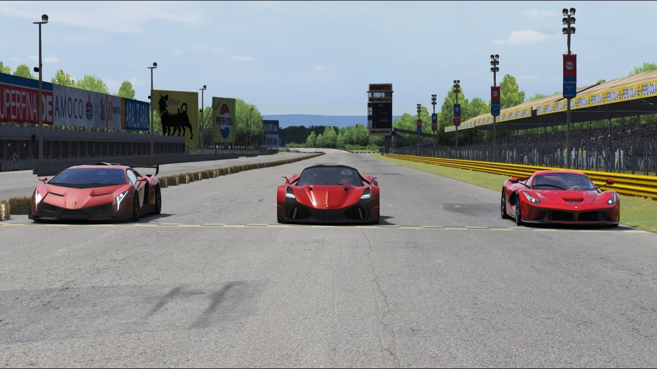 Ferrari Stallone vs Ferrari LaFerrari vs Lamborghini Veneno at Monza ...