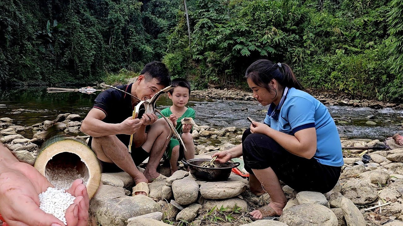 Prevents water from catching fish effectively. Cooking by the stream ...