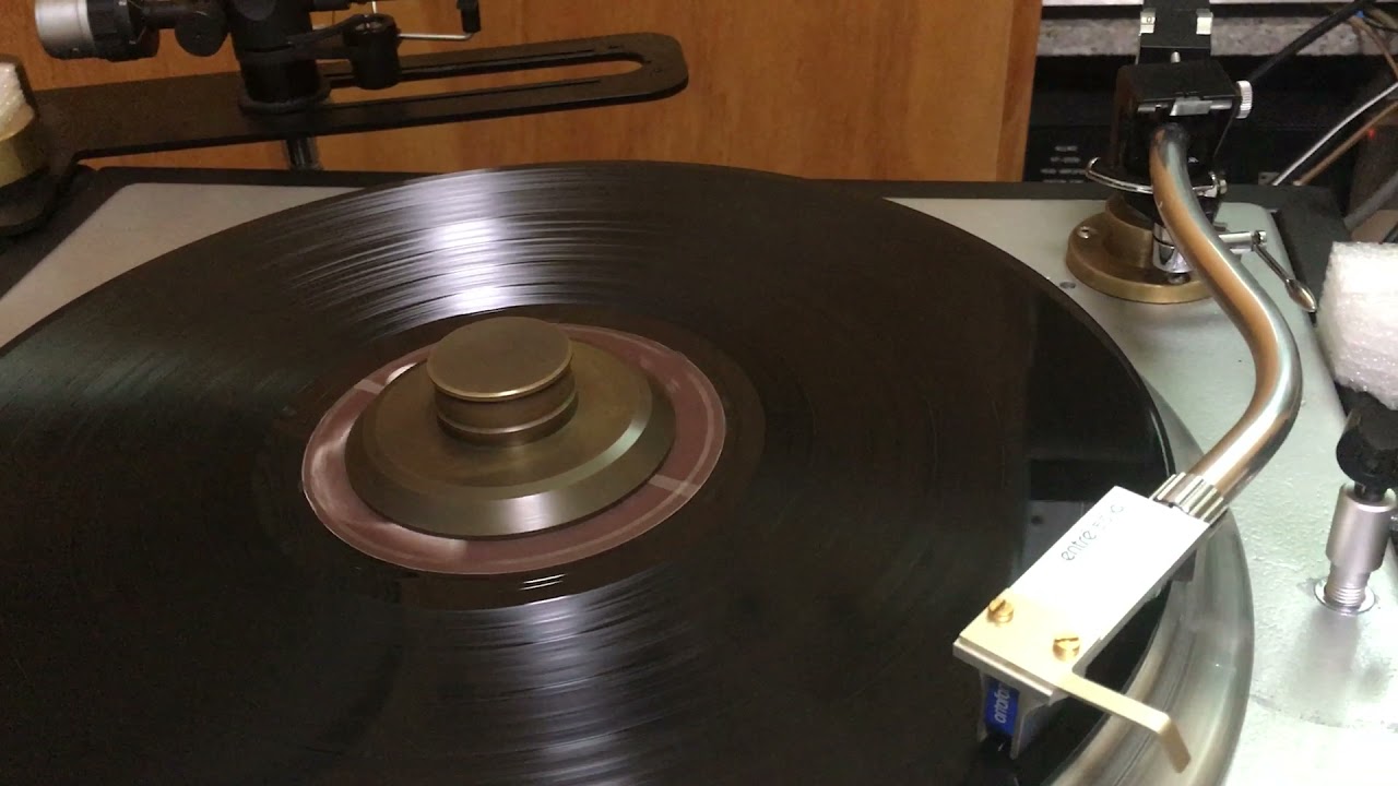 Gates CB-77 Turntable - YouTube