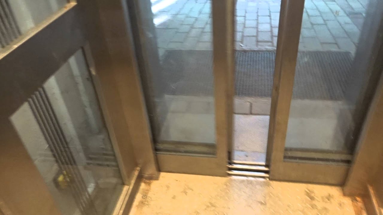 2004 TH Hissi Traction Glass elevator/Lift@Hiekkaharju commuter train ...