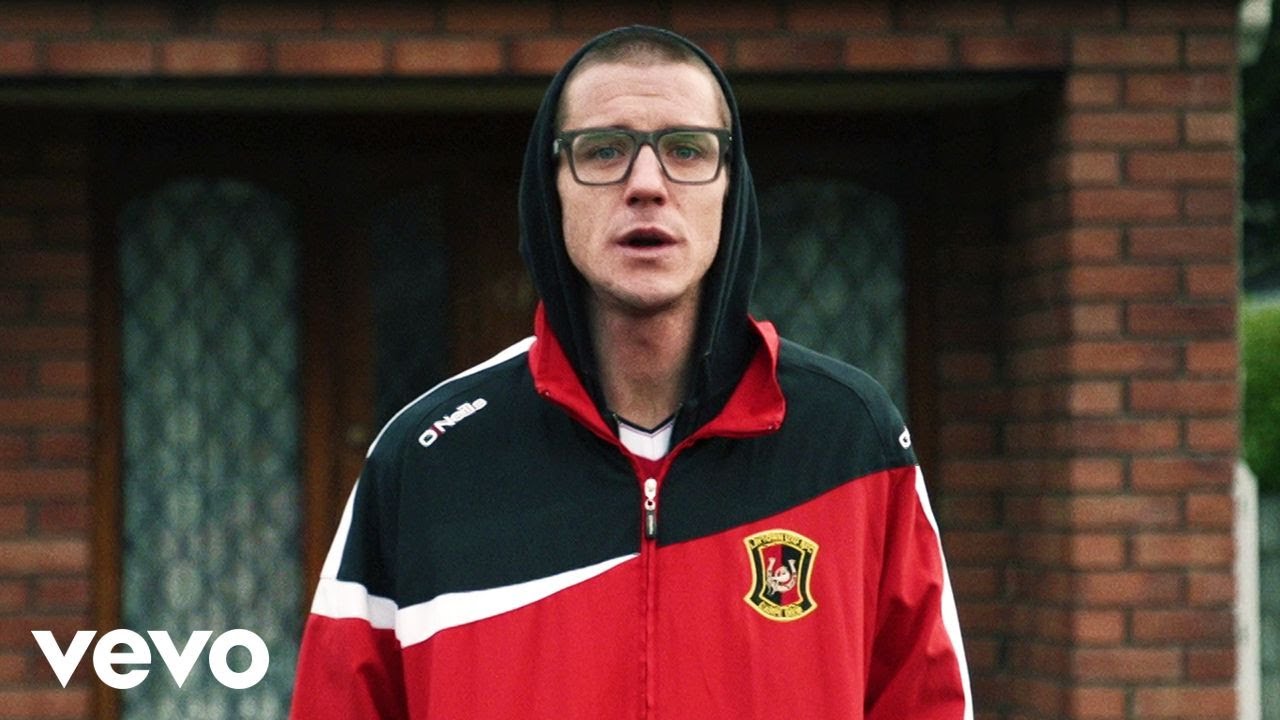 Barry Moore - Hey Now (Official Video) - YouTube