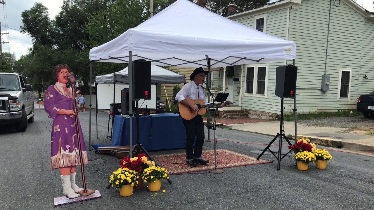 Fred Pollard "Rose of San Antone" at Patsy Cline Block Party 2018 - YouTube
