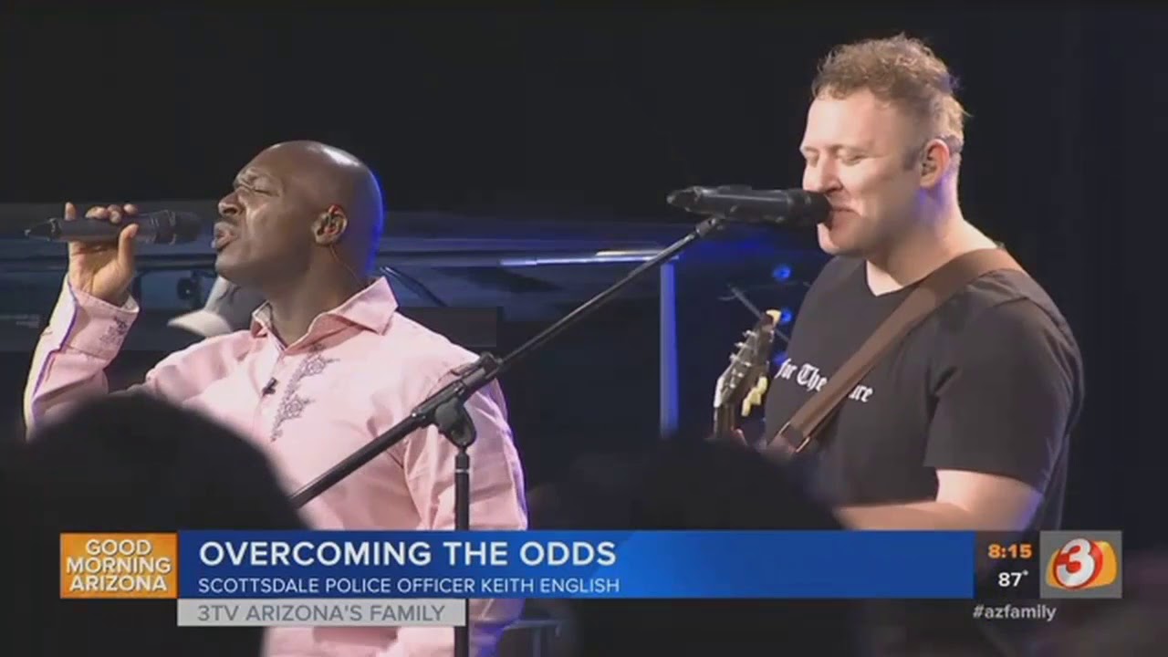 VIDEO: Singing with a stutter - YouTube