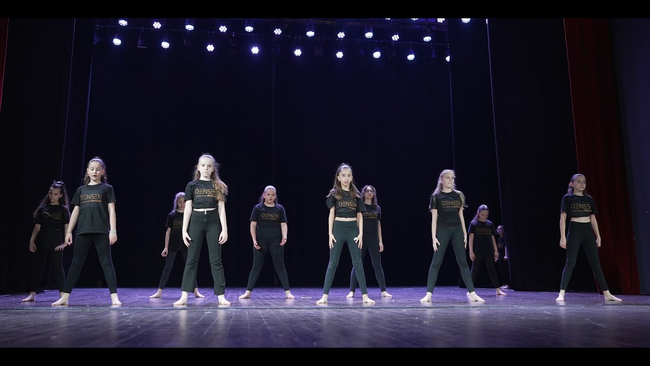 26. AURORA - Runaway (Dance Choreography DenFest 2025) - YouTube