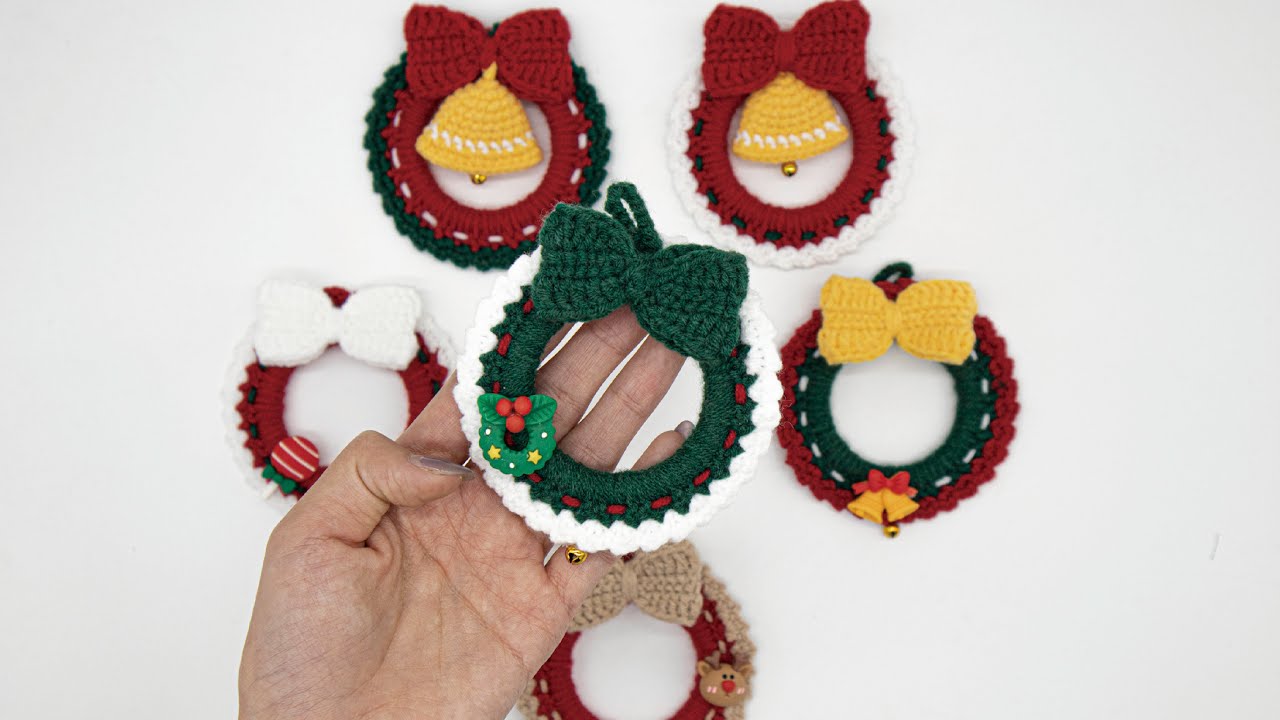 Ring Part - Christmas Wreath Ornaments Crochet Tutorials - YouTube