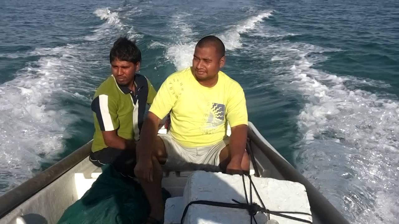 yaman bu samra beach qatar - YouTube