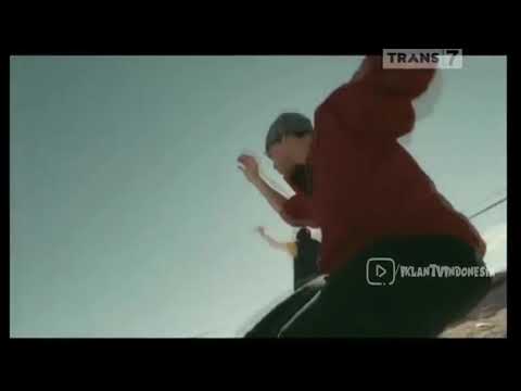 Djarum Super - Slackline (30s)